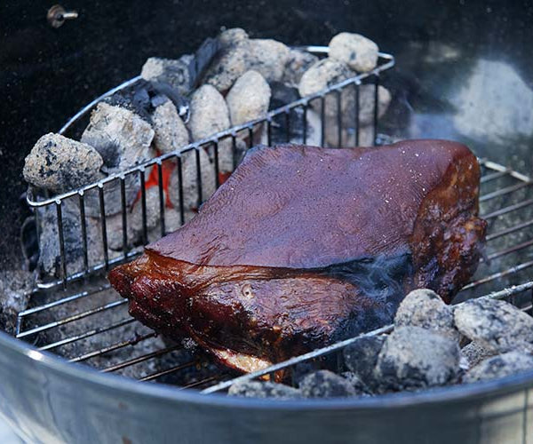 How to Master the Low & Slow BBQ Technique – Hot Things - Barbecues ...